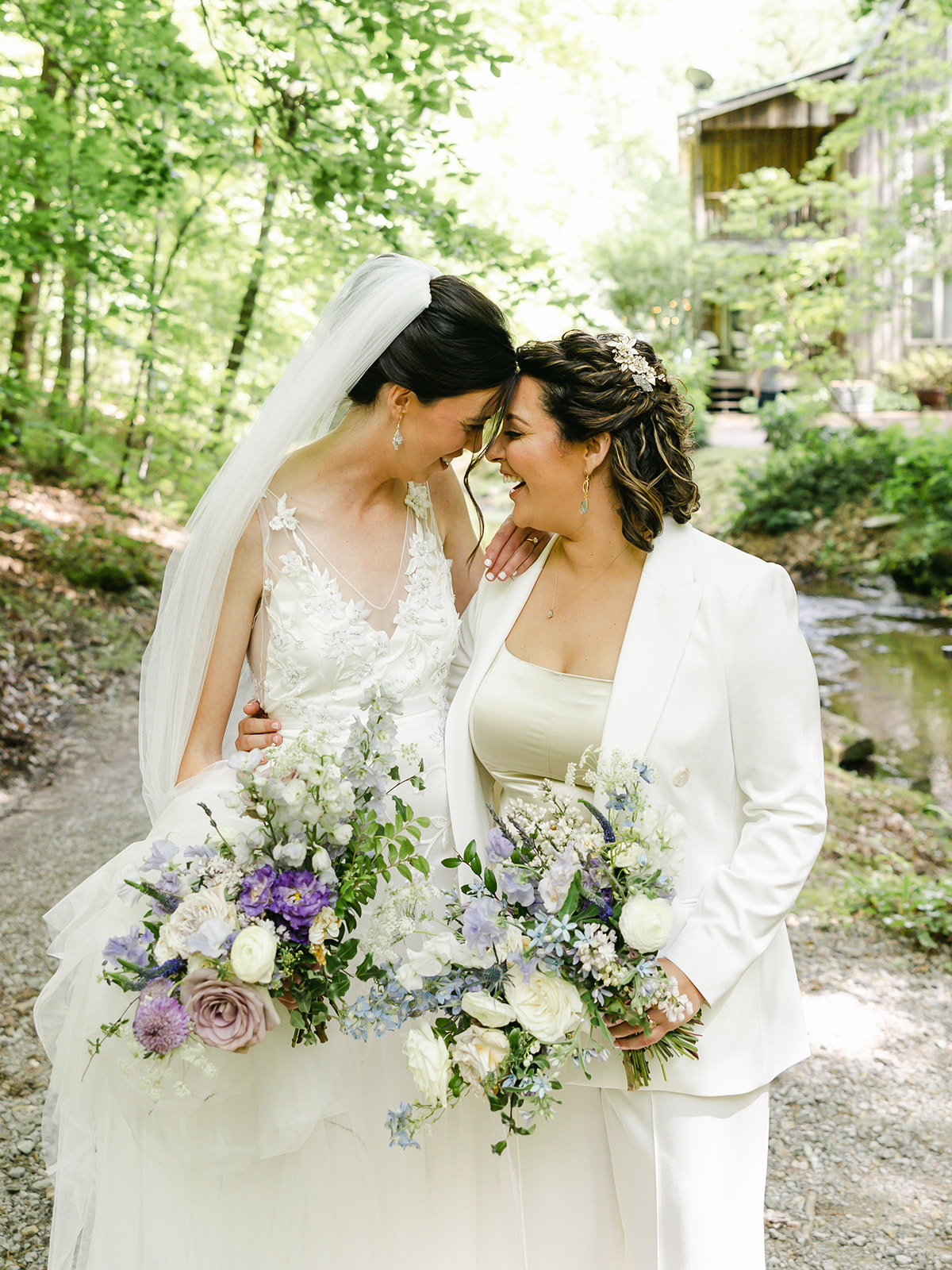 Amy & Kathryn: Whimsical Spring Wedding Floral Design Near Nashville ...