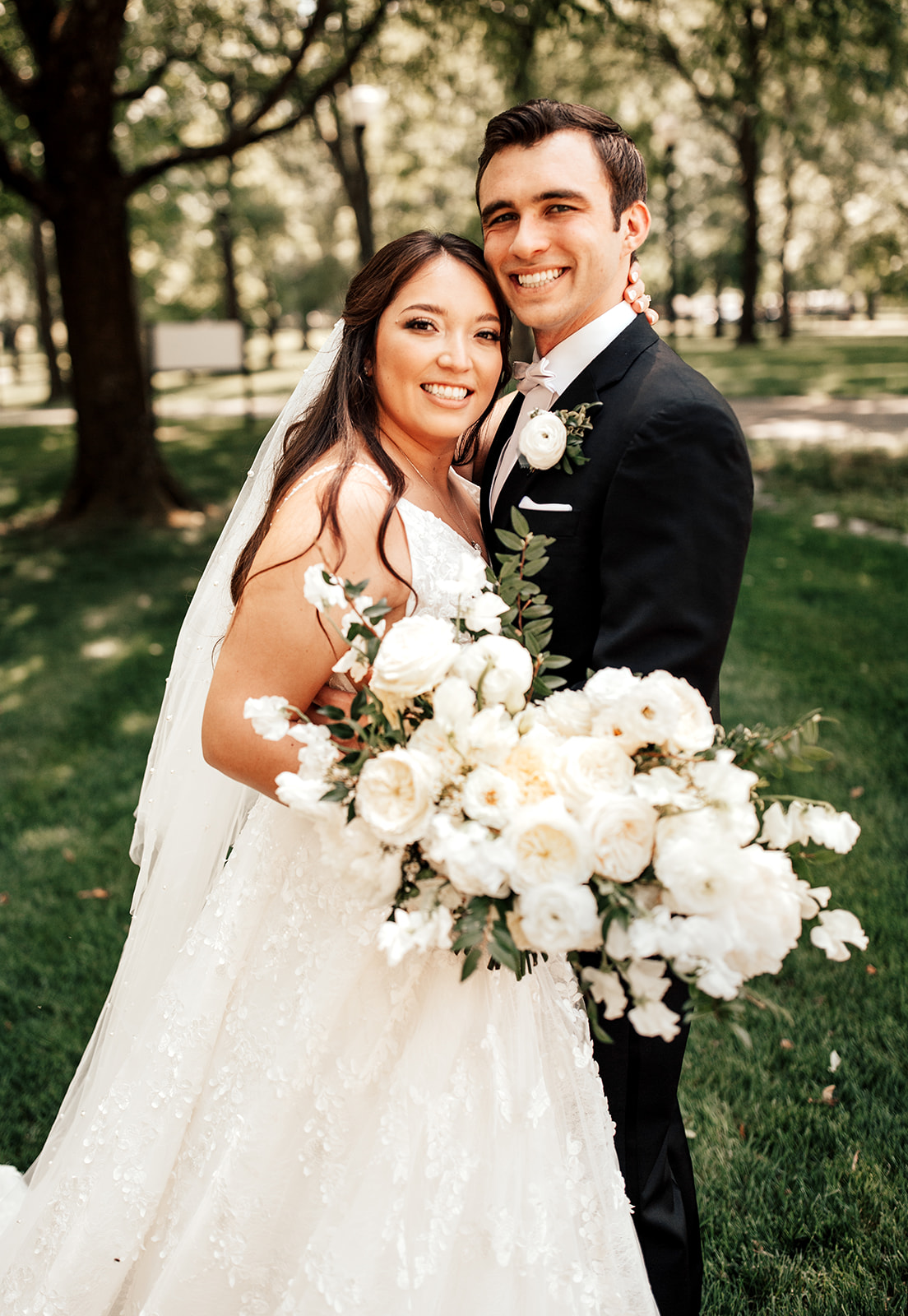 Emily & Alec: Pastel Summer Wedding at Cherokee Dock