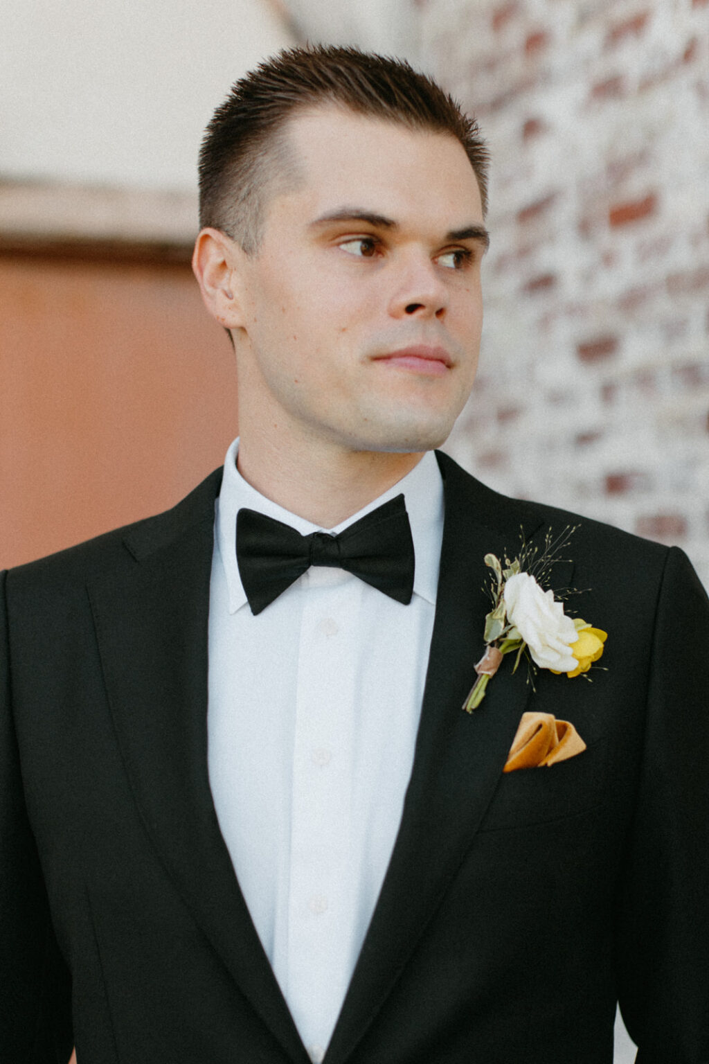 Maddie & Ryan: Golden Yellow and Dusty Rose Wedding Flowers