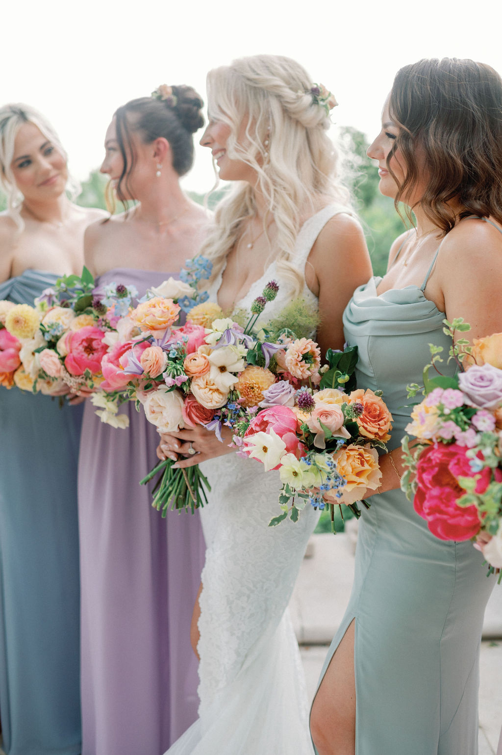 Kelly & Tyler: Colorful Florals and Fruits for Nashville June Wedding
