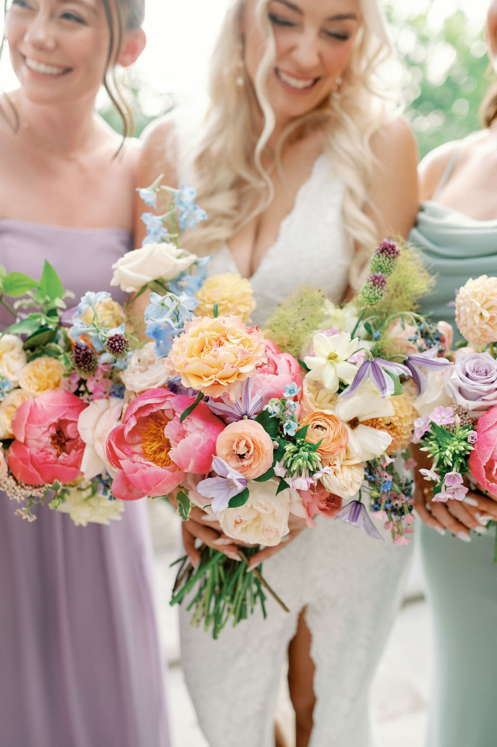 Kelly & Tyler: Colorful Florals and Fruits for Nashville June Wedding