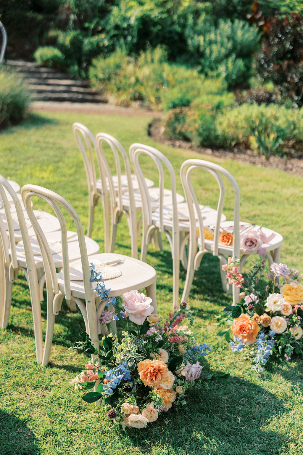 Kelly & Tyler: Colorful Florals and Fruits for Nashville June Wedding